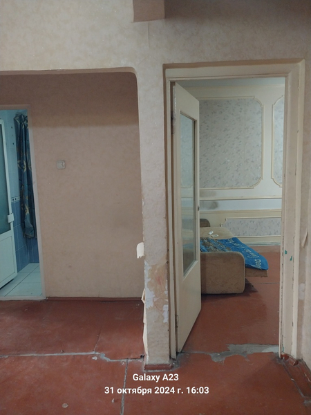 Продается 3/4/9 Сергели 5