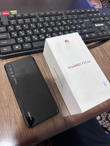 Huawei P30 lite 128 gb sotiladi. Ideal xolatda aybi yuq
