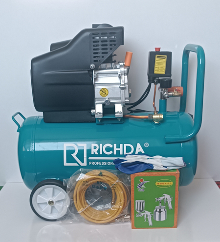 Компрессор kompressor Rolf 50L.