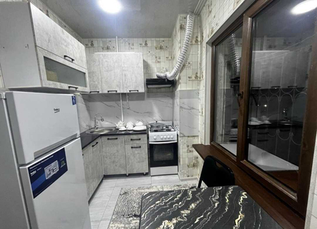 Сдается квартира на Яшнабадском р-не ор-р 40-Лет !!!