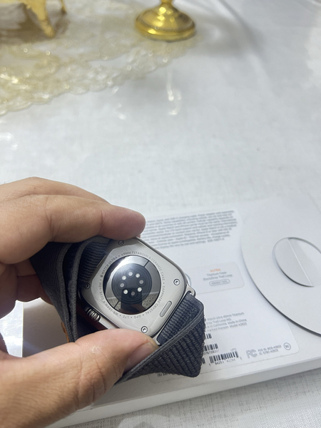 apple watch ultra 1 49mm Idial sastayanada Arginal 100%