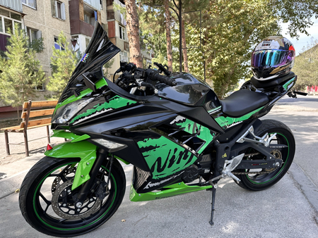 Kawasaki zx10r sotiladi
