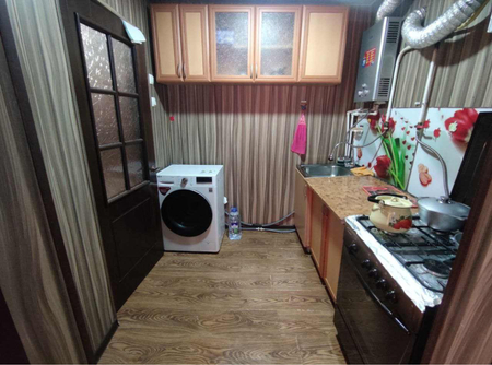 Срочно продаётся 2х комнатная квартира. Яшнабад.