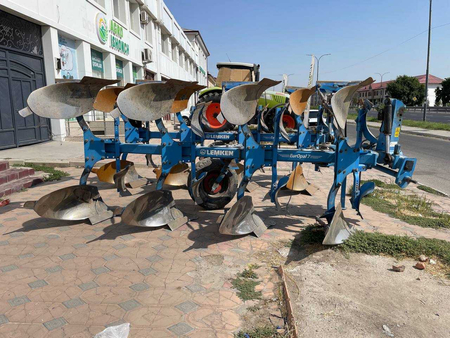 LEMKEN EurOpal 7 плуги
