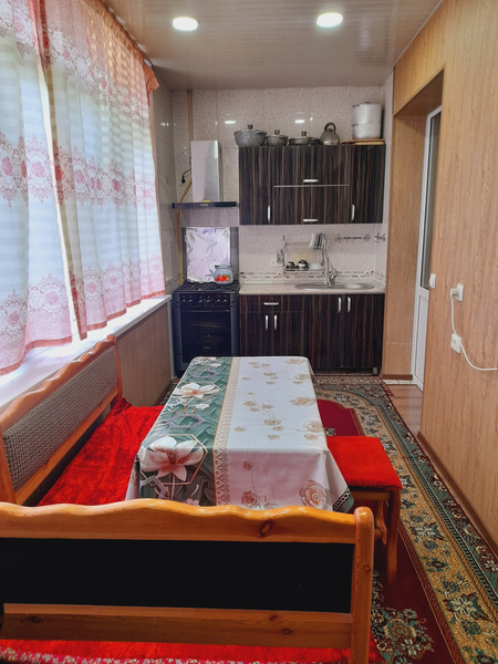 Срочна продаётся Квартира  3п4/1/4 на массив Хумоюн,с хорошим римонтом