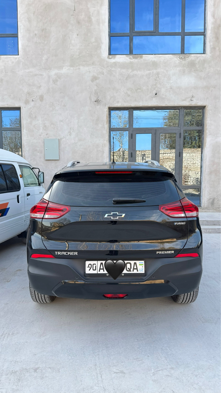 Trekker premier qora svet 2023