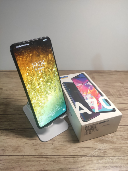 Samsung A70 sotiladi