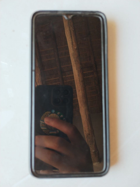 Redmi 9 a holati yaxshi