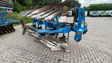 Lemken Variopal 7 Omoch, John Deere, Belarus, Claas, Case tortadi