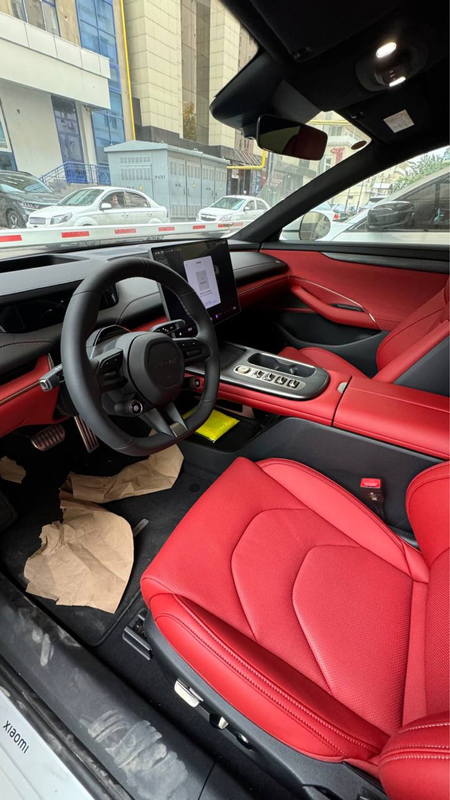 Xiaomi su7 MAX Awd