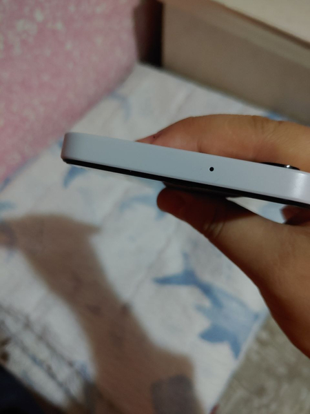 Telefon sotiladi