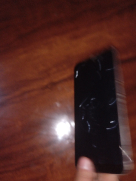 Redmi pro 6 va samsung j 2 karobka yoʻq