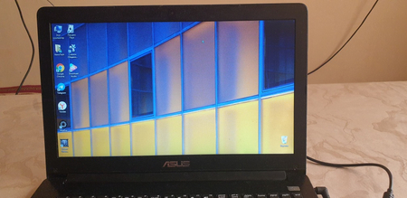 Notebook Asus Noutbuk i3