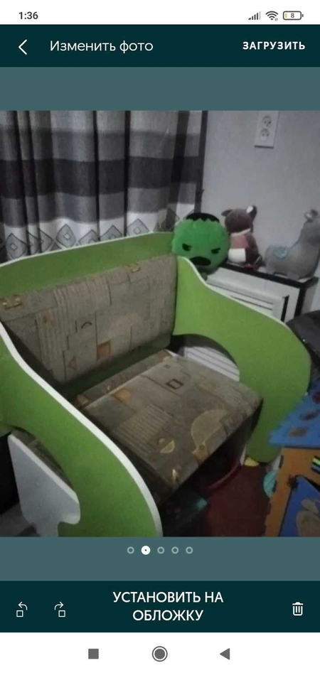 Продается 2 в 1 стол детский