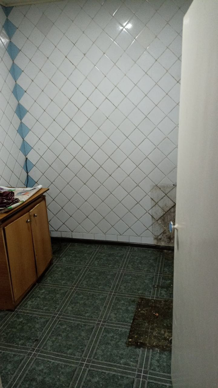 Продаю 2 ком Лисунова 4 школа 166