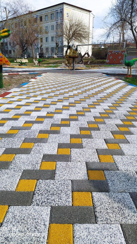 Бурусчатка из мирамирни крошка