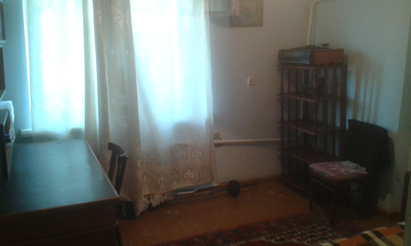 Продаётся котедж 2 этажа, участок 16 соток кадастр .