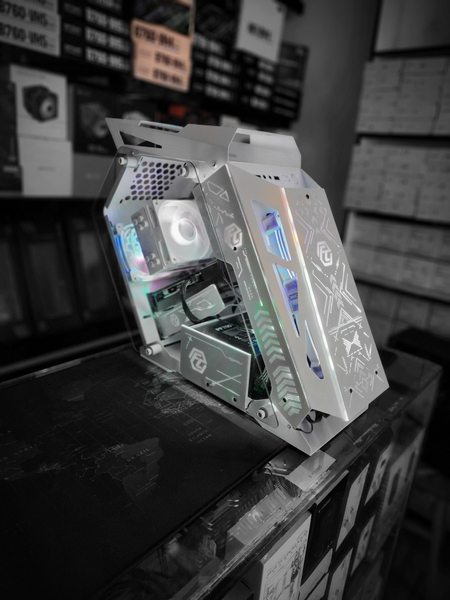 Компютер /,Kompyuter КЕЙС   Transformer   RGB.