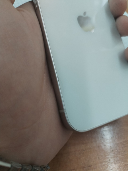 Iphone 13 sotiladi!!!