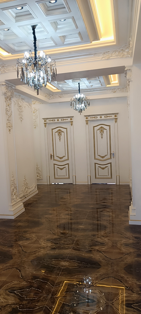 Продае́тся большая просторная уютная квартира.В массиве Корасув