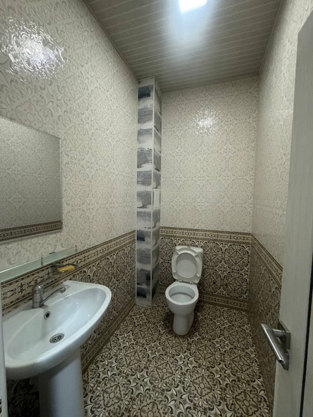 Нежилое,первая линия,ц2,московские высотки,парковка 5авто