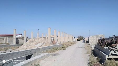 Baza sotiladi 60 sotix
