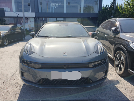 ZEEKR 001. Model Y. Yili 2022. Yurgani 8000. Narxi 40900