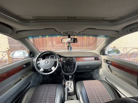 Продается Chevrolet Lacetti 1,8!