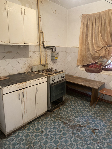 Ирригатсия институти ёнида жойлашган 3 хонали квартира ижарага берилад