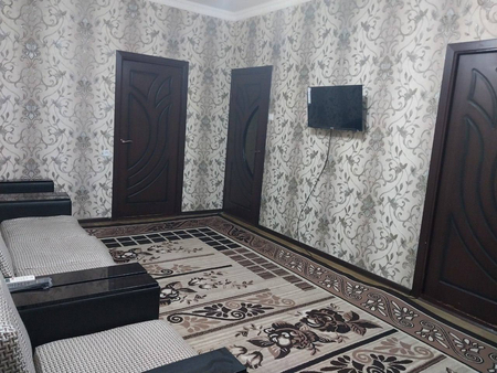 Chlonzor 10 kvartl  2*3qlngan metro yaqn oilaga qizlarga