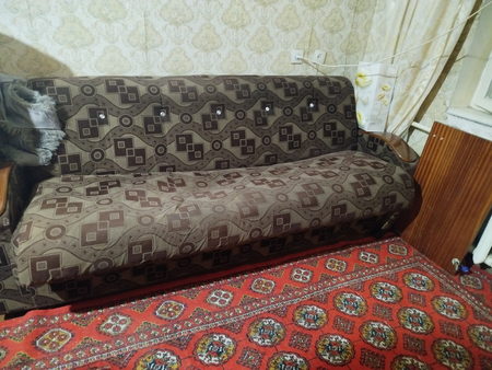 Продается диван и стол