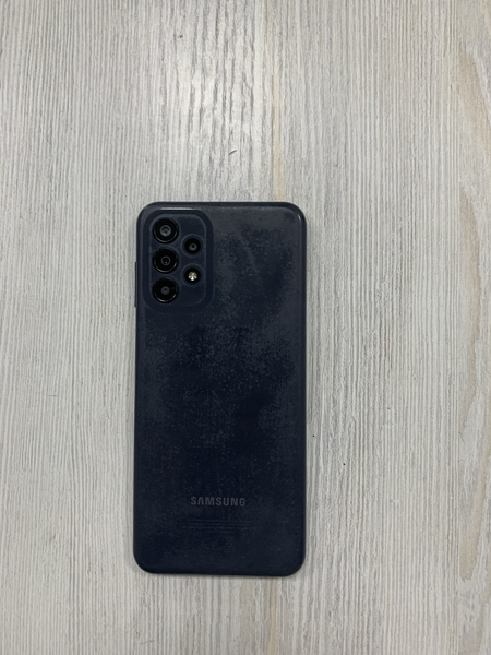 Samsung A13 holati zor