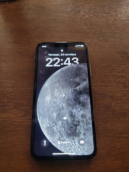 Iphone x xotira 256 yomkus 92 ekran almawgan original ekran qoyilgan