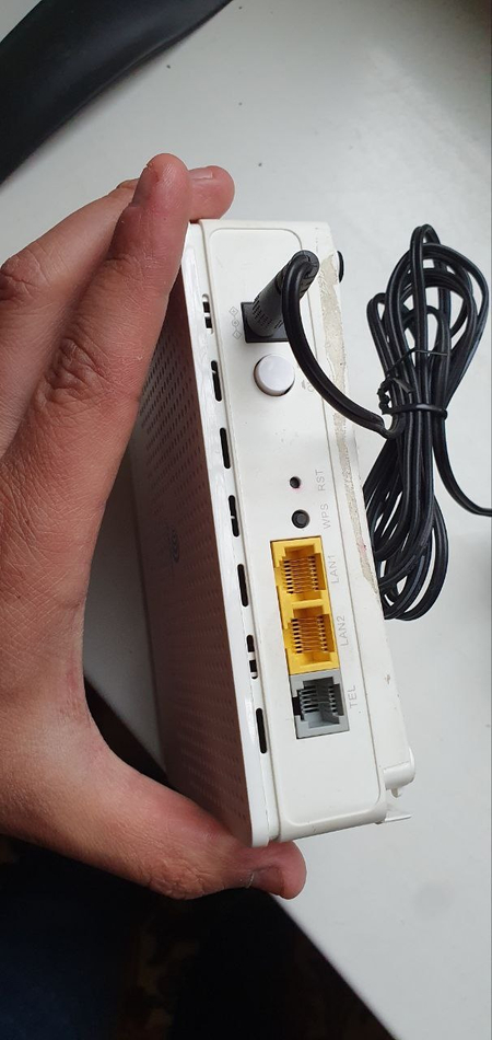 Продаётся wifi роутер модем GPON