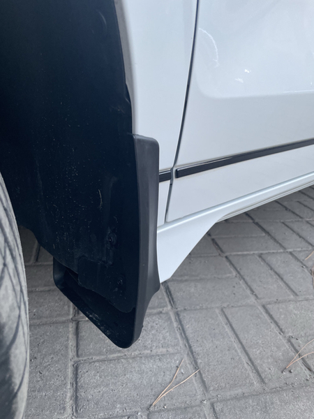 Брызговики на автомобиль BYD E2