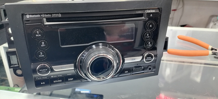 Srochna sotiladi yoki obmen pioneer 5250 ga