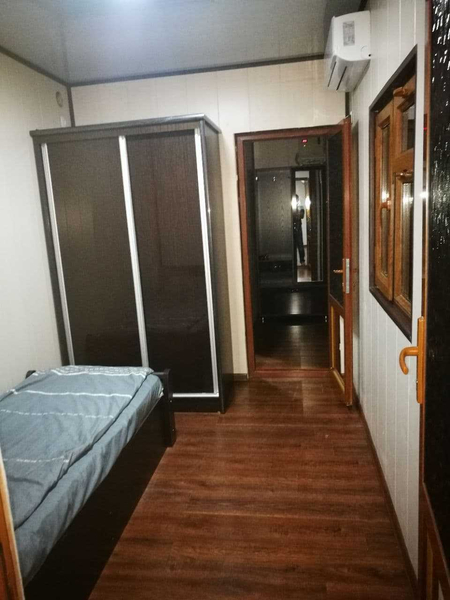 Jiloy konteyner barcha sharoitlari bilan