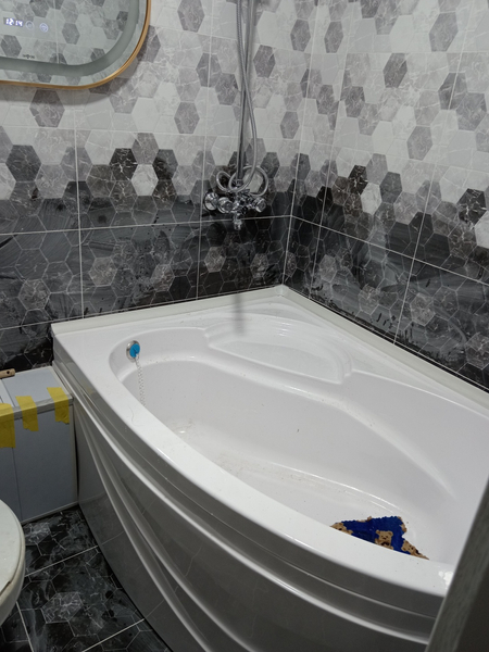 Установка ишларини килиш. Аристон  ванна смеситель раковина  унитаз.