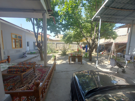 Продаётся участок, 5 соток  г.Ташкент р-н.Янги Хаят