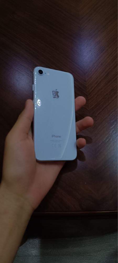 Iphone 8 srochno sotiladi