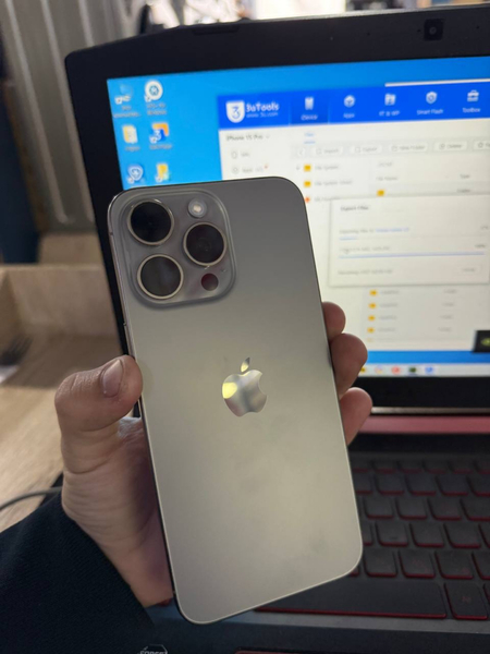 Iphone 15 Pro Max 256Gb 100% 61 skl