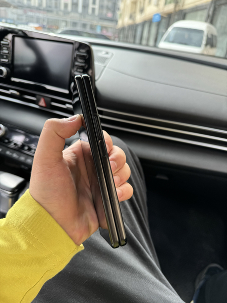 Samsung galaxy Z fold 3 12/256gb ideal