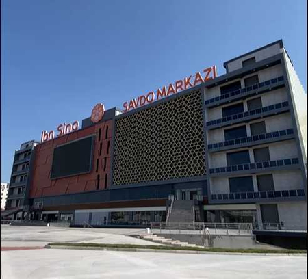 Продается магазин (dukon) 18 кв.м. в комплексе Ibn Sino Savdo Markazi