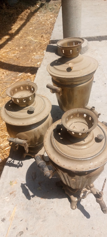 Samovar lar sotiladi 3 dona holati zur qiziqqanlar u.n