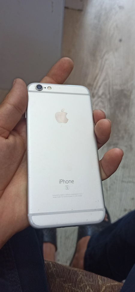 iphone 6s         .