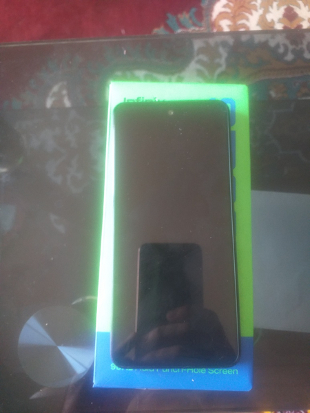 INFINIX сотовый телефон