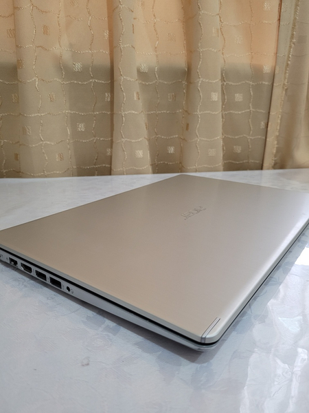 Ноутбук Acer Aspire 5 Slim laptop
