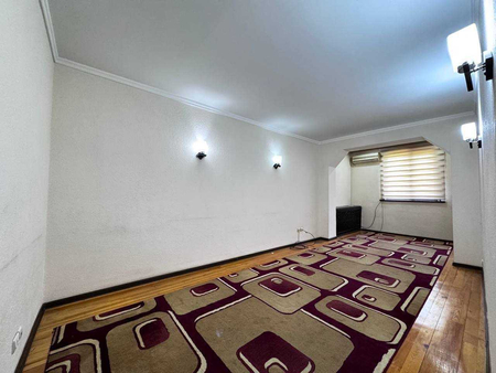 Отличная локация! Продажа квартиры,  Юнусабад на Ц-5   3/4/4,70 м2,