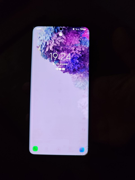 Продаю samsung galaxy s20 ultra 5g