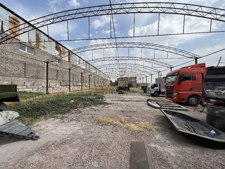 Сдается в аренду здания и территория